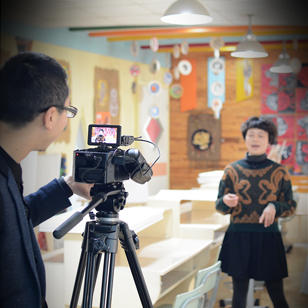 On-Camera Interview Techniques | Moviola